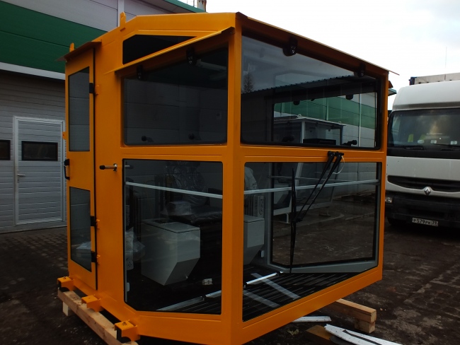 Crane cabin